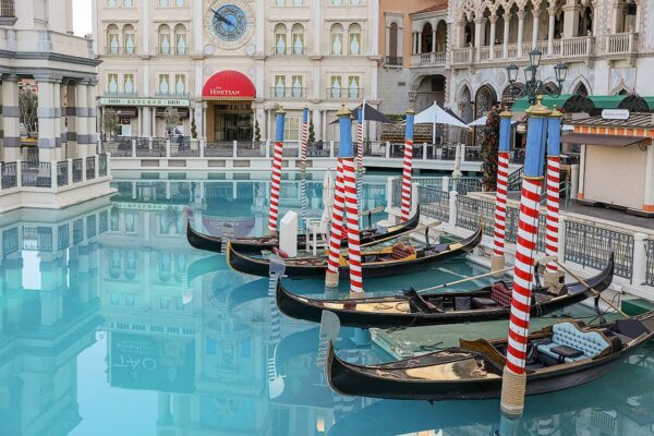 The Venetian Gondola Ride in Las Vegas - What You Need to Know