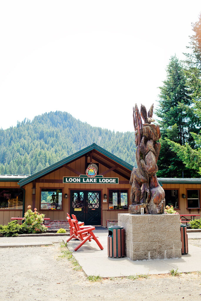 Quiet Getaway in the Oregon Woods - Loon Lake Lodge and RV Resort