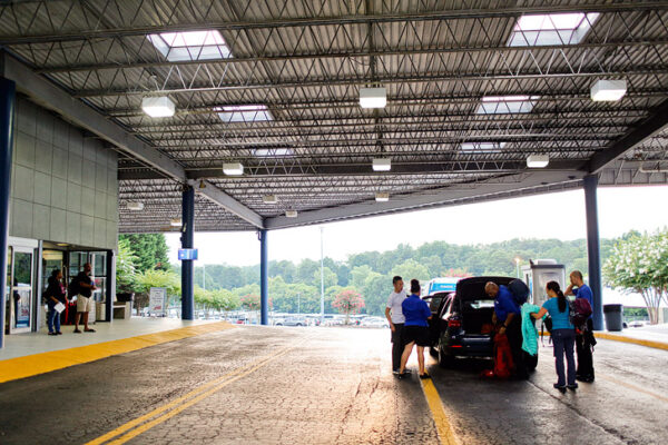 9 Reasons Why Park 'N Fly Makes Travel Easier » Local Adventurer