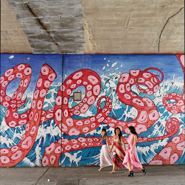 How to Travel Like a Local - 25 Secrets from Local Adventurers