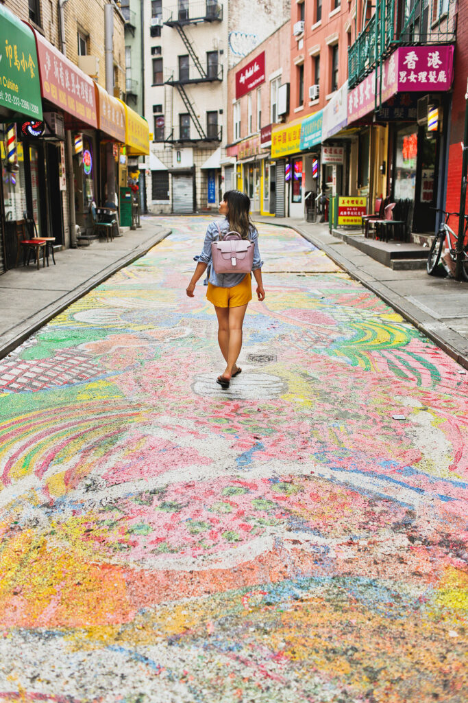 How to Travel Like a Local - 25 Secrets from Local Adventurers