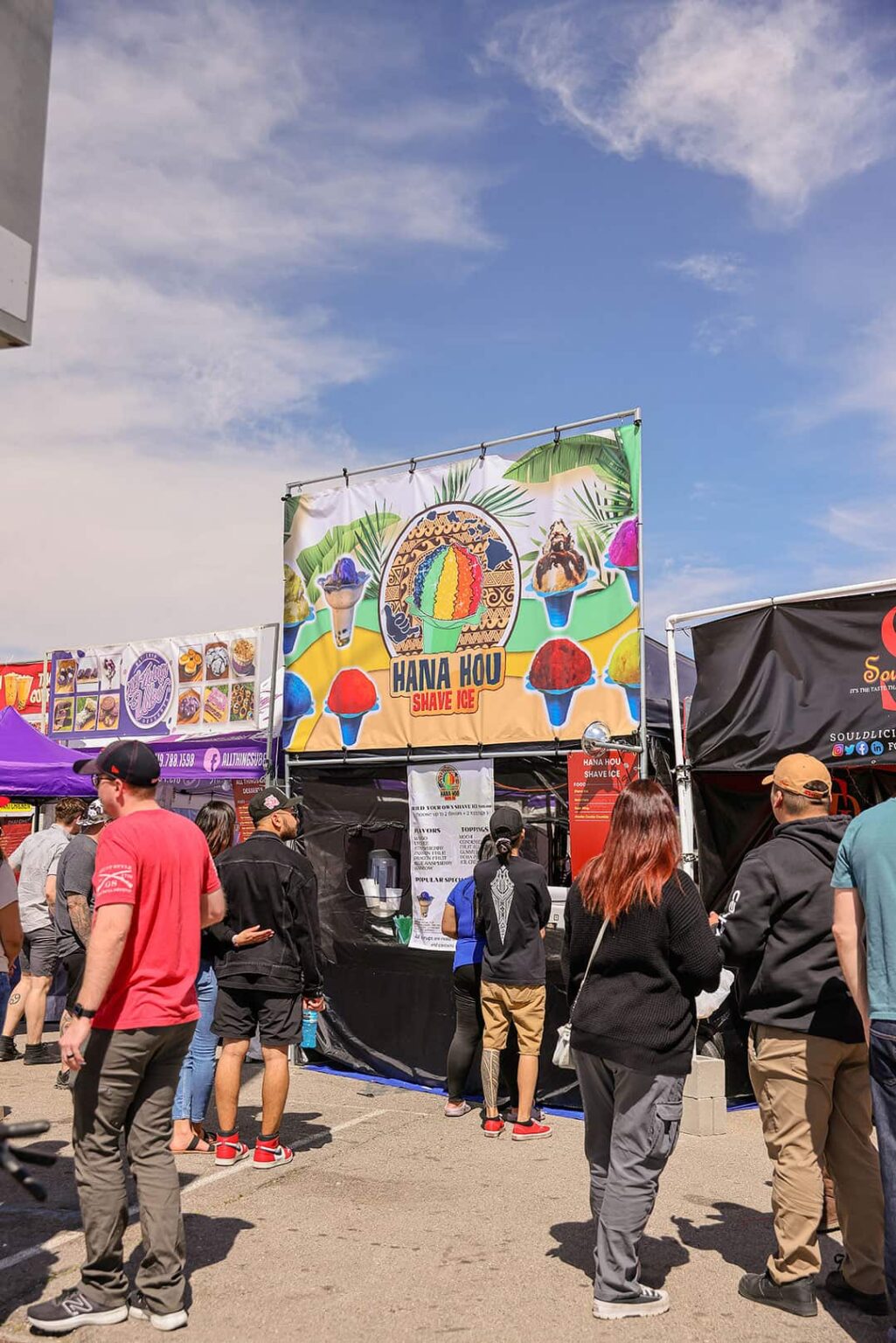 What to Eat at Foodieland Night Market » Local Adventurer