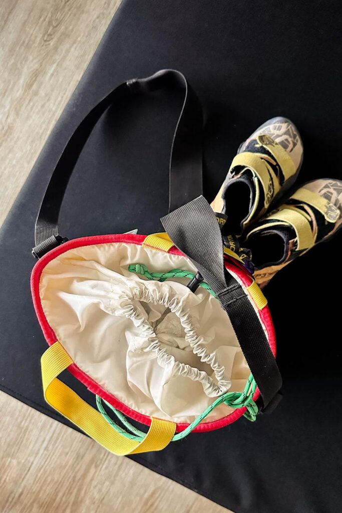 This is the Best Climbing Chalk Bag and Chalk Bucket » Local Adventurer ...